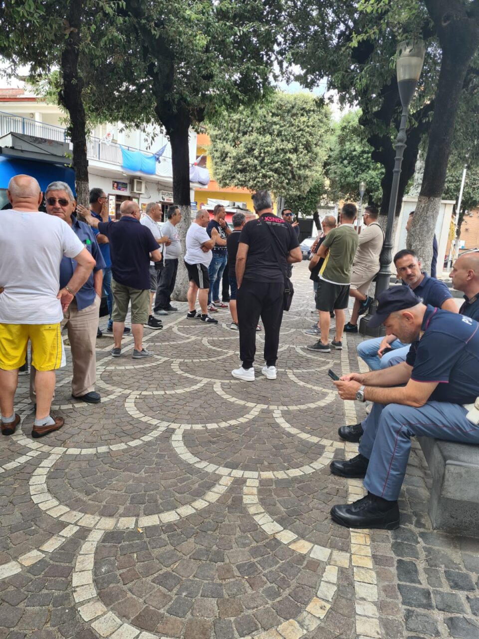 Oggi 28 luglio 2023, gli ambulanti di Gricignano di Aversa e della ...